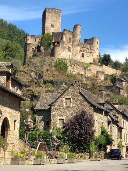 A faire : Le Tour de Belcastel par la passerelle - Randonnée