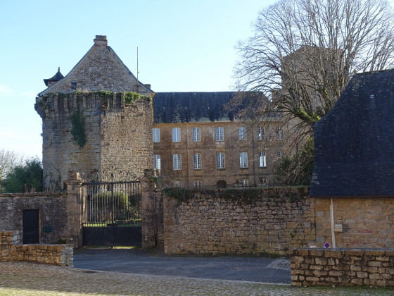 A faire : Château de Cavagnac depuis Saillac - Randonnée