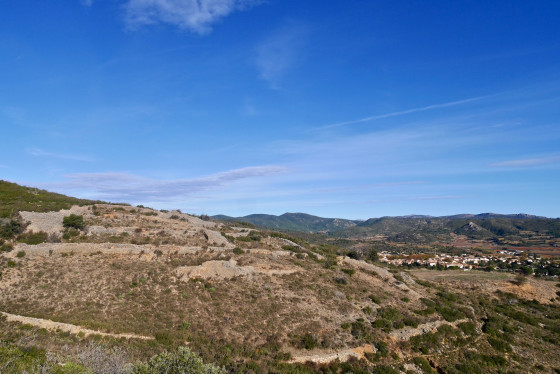 A faire : De Tuchan à Padern - Retour par le Pech des Fayssettes ...