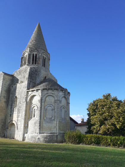 A faire : Belles maisons et beaux paysages à Plassac-Rouffiac - Randonnée