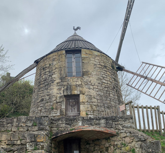 The ridges and burial mounds around Lautrec - Walk