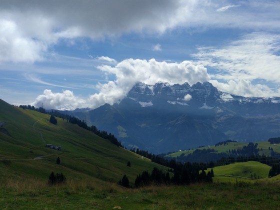 A faire : Tour du Bec du Corbeau par les Portes de Culet et Cheval ...