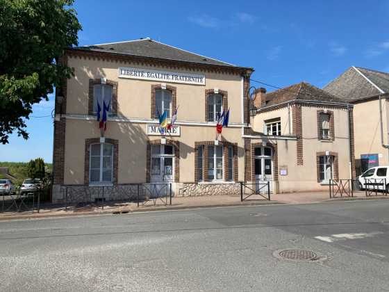 A faire : Plongeon d'Amilly vers le Loing jusqu'à Montargis, la Venise ...