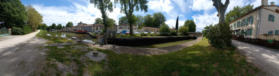 A faire : Le Canal du Midi de l'écluse d'Ayguesvives à celle de ...