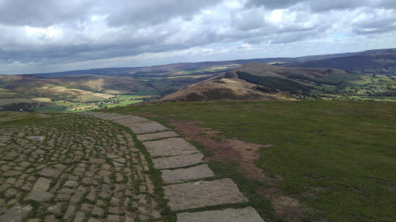 Castleton Ridge from Hope village - Walk